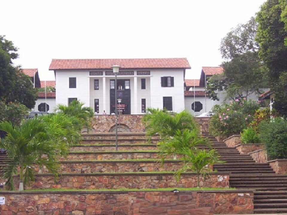 Commonwealth Hall residents lament as water shortage persists ‎ - Radio ...