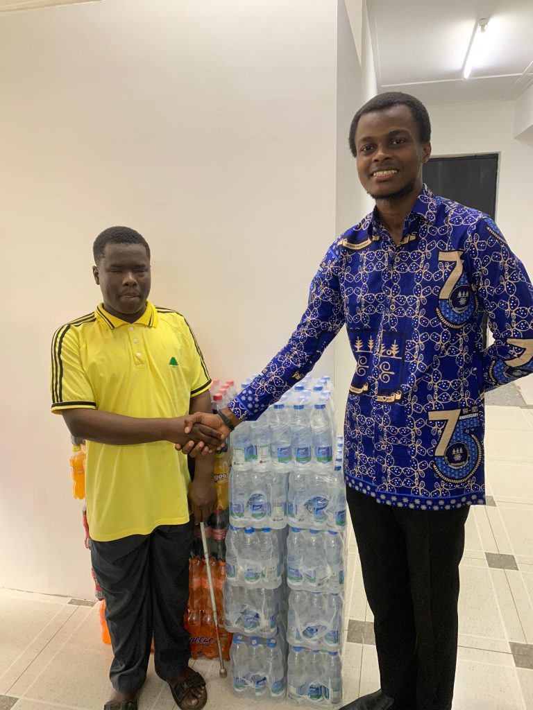 University of Ghana student spreads Christmas cheer by donating to the ...