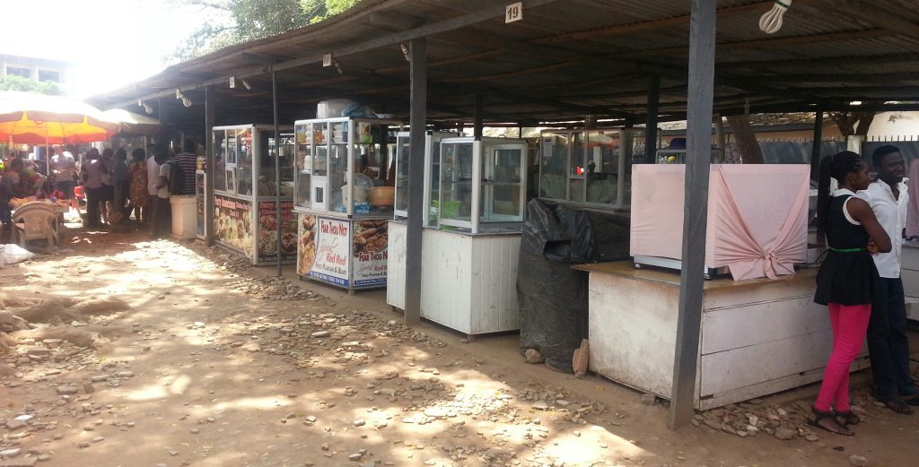 UG: Night market vendors hope for economic stability under new gov't ...